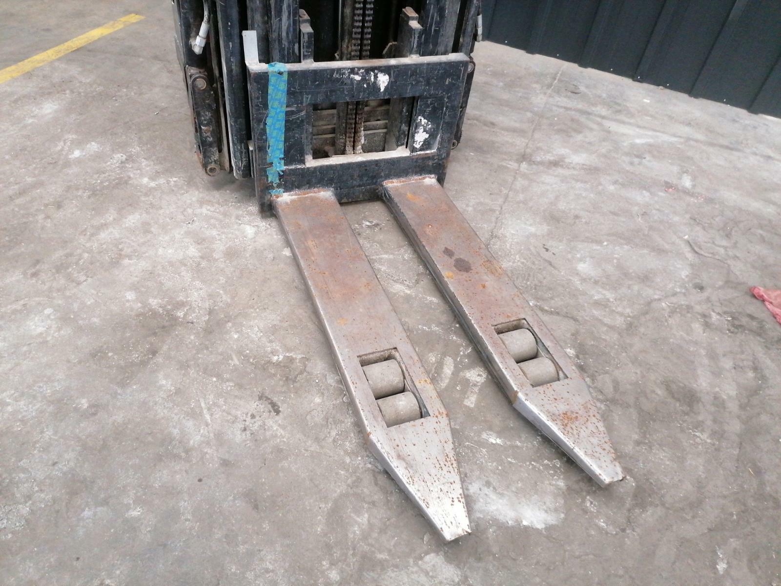 Pallet stacker with rider platform secondhand on sale at CAPM Europe